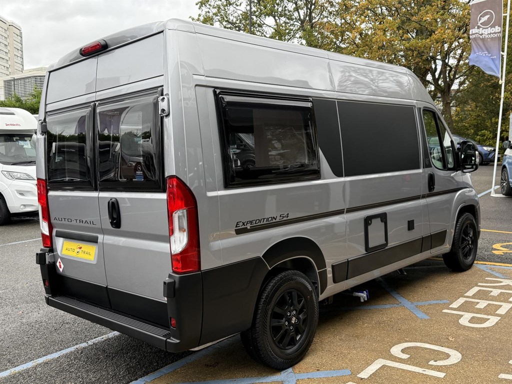 Auto-Trail Expedition 54 - 2026 | New Motorhome | For Sale | Dolphin ...