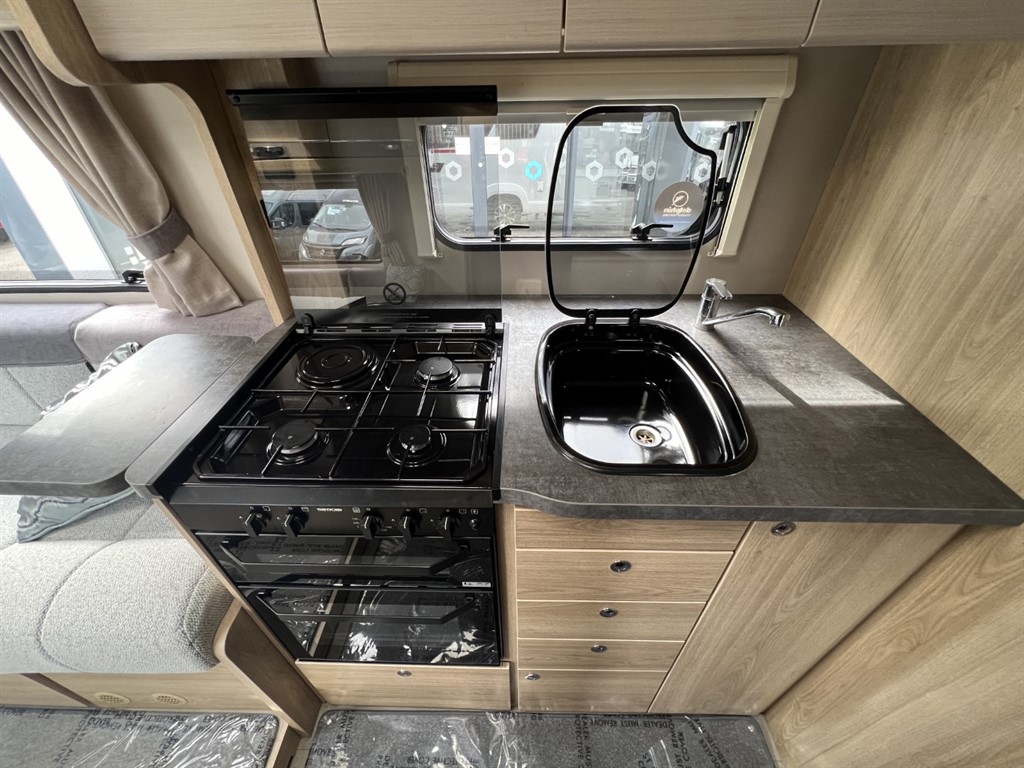 Elddis Autoquest 175 - 2020 | Used Motorhome | Sold | Dolphin Dorset UK