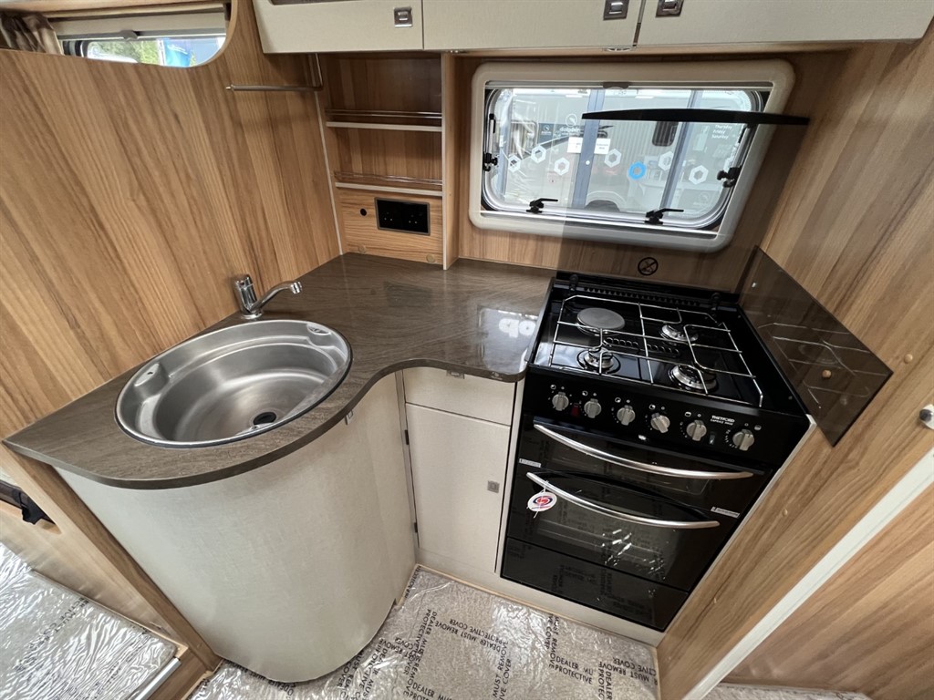 Bailey Approach Autograph 745 - 2016 | Used Motorhome | Sold | Dolphin ...