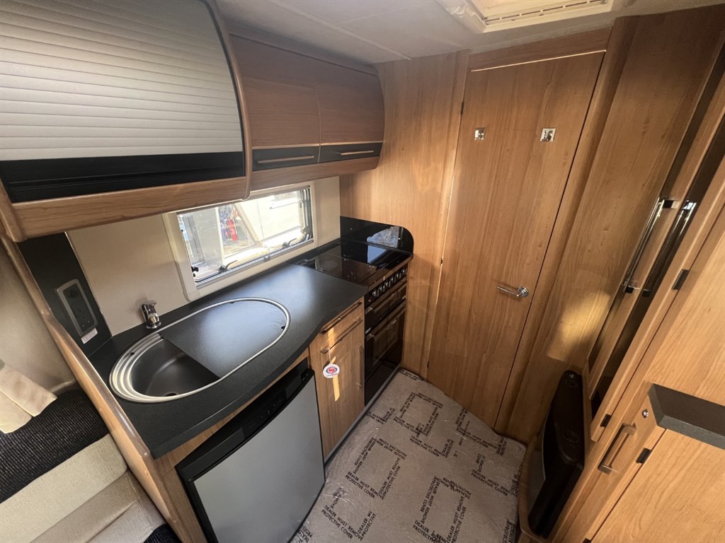 Auto-Trail Tracker RS - 2012 | Used Motorhome | Sold | Dolphin Hampshire UK