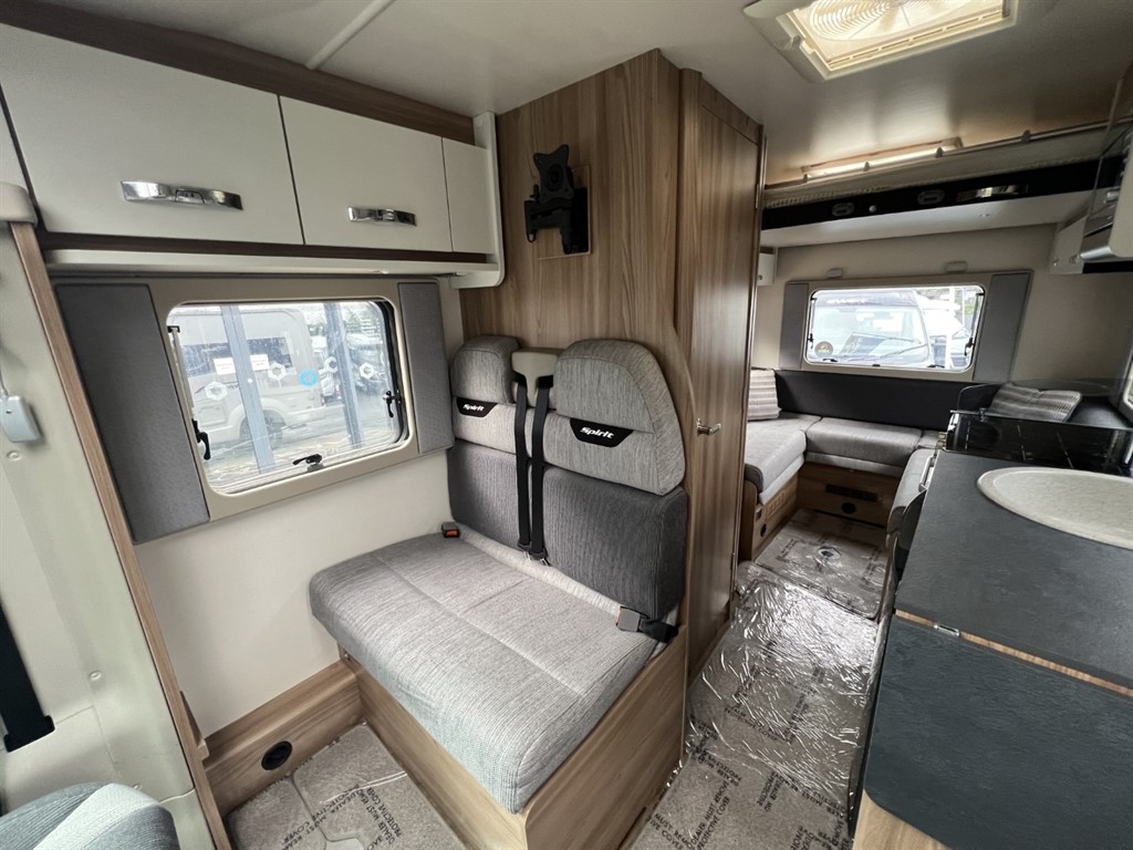 Swift Spirit Compact 404 - 2019 | Used Motorhome | Sold | Dolphin ...