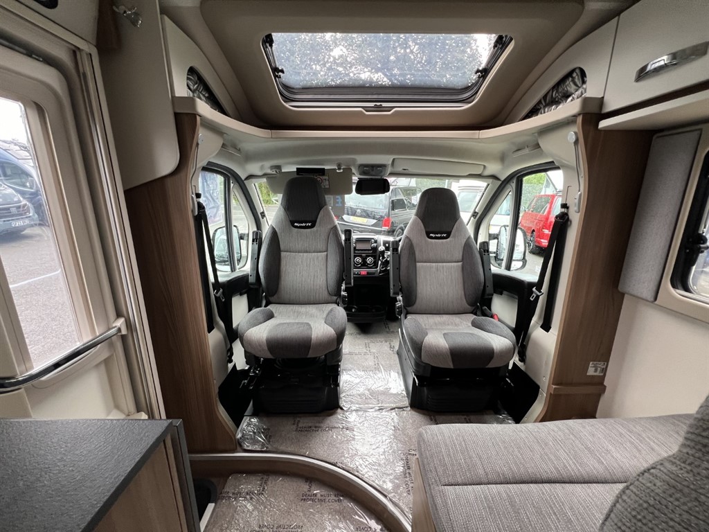Swift Spirit Compact 404 - 2019 | Used Motorhome | Sold | Dolphin ...