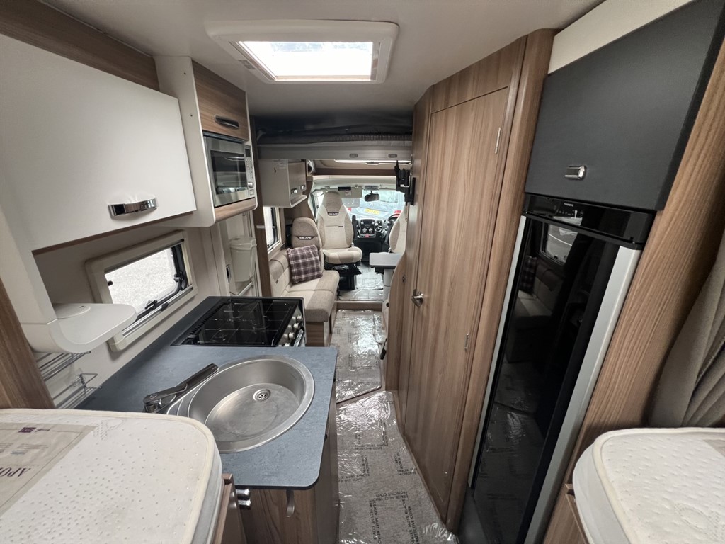 Swift Escape 684 - 2020 | Used Motorhome | For Sale | Dolphin Hampshire UK