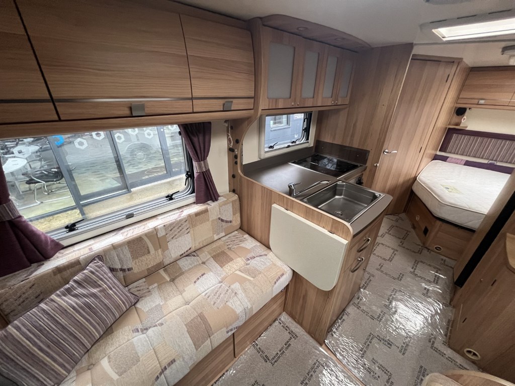 Bailey Approach 740 SE - 2013 | Used Motorhome | Sold | Dolphin ...